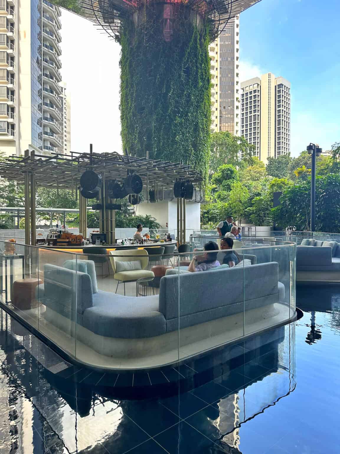 Pan Pacific Orchard: Review - Mum on the Move